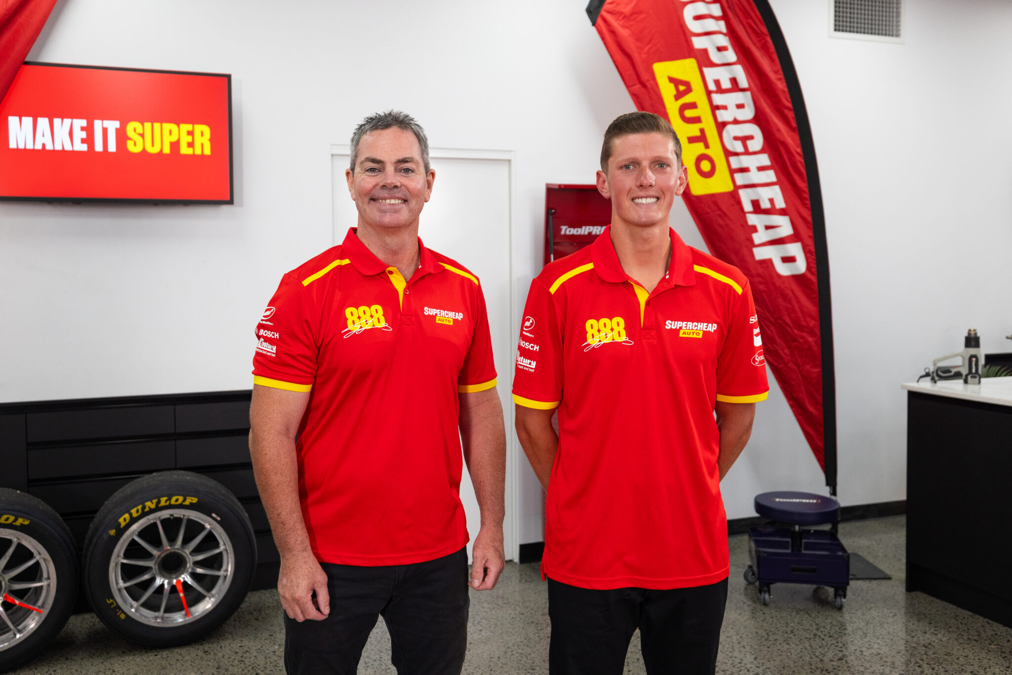 Triple Eight welcomes Cooper Murray to Supercheap Auto Racing